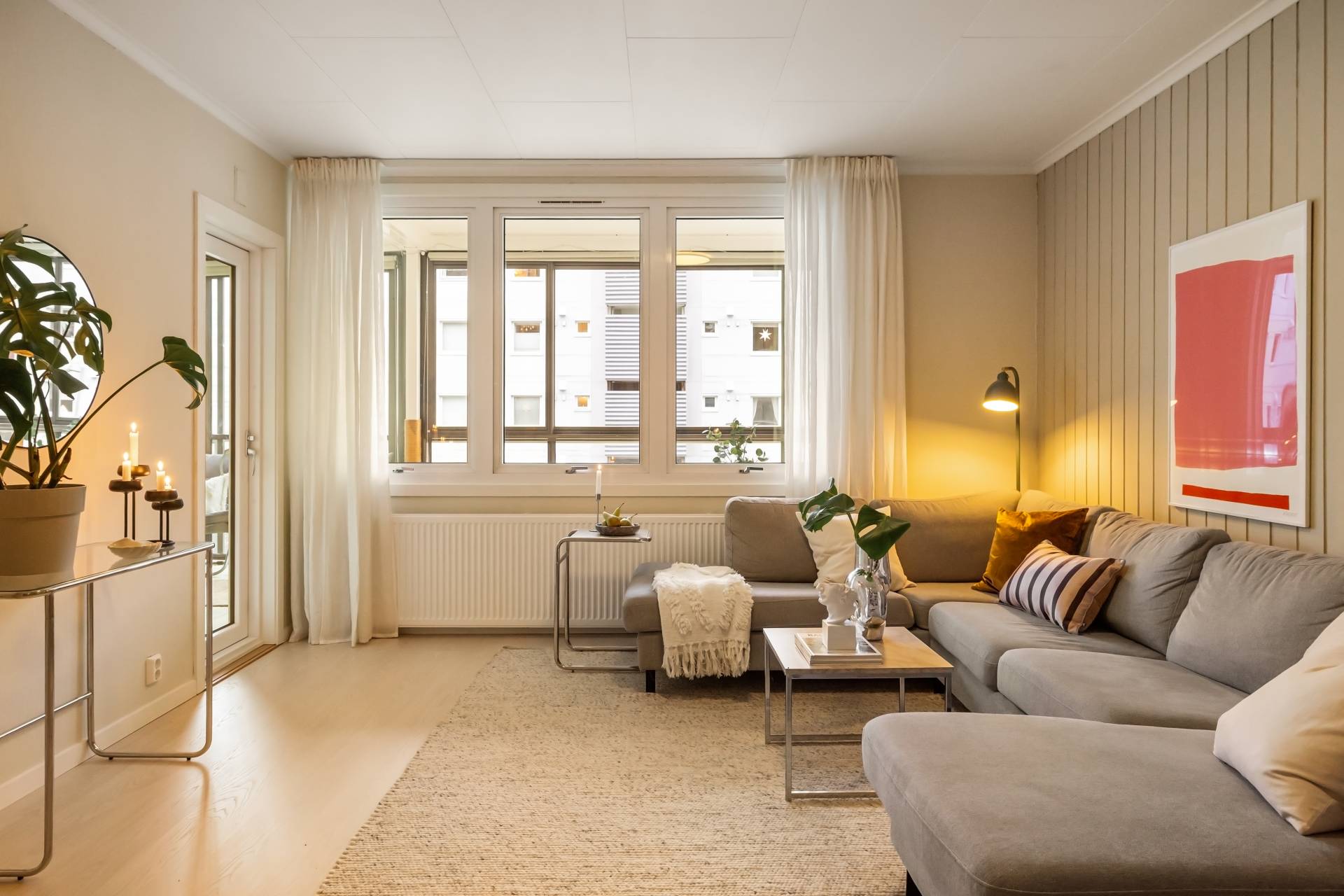 Pen 2R leilighet med god planløsning og standard - 18 m² innglasset ...